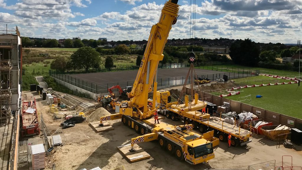 Woodmansterne School - Drakes Renewables